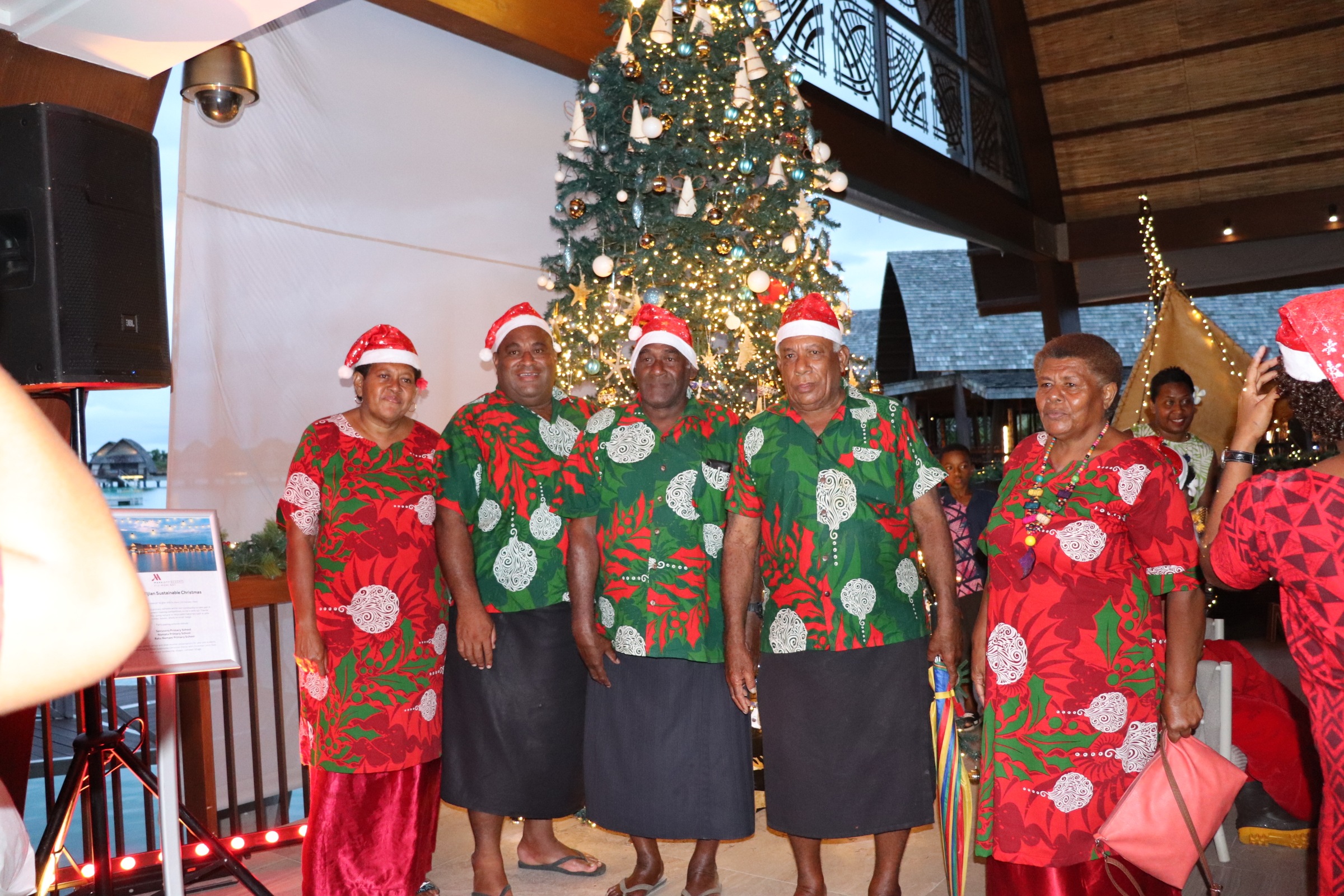 Christmas Tree Lighting Ceremony at Fiji Marriott Resort Momi Bay ...